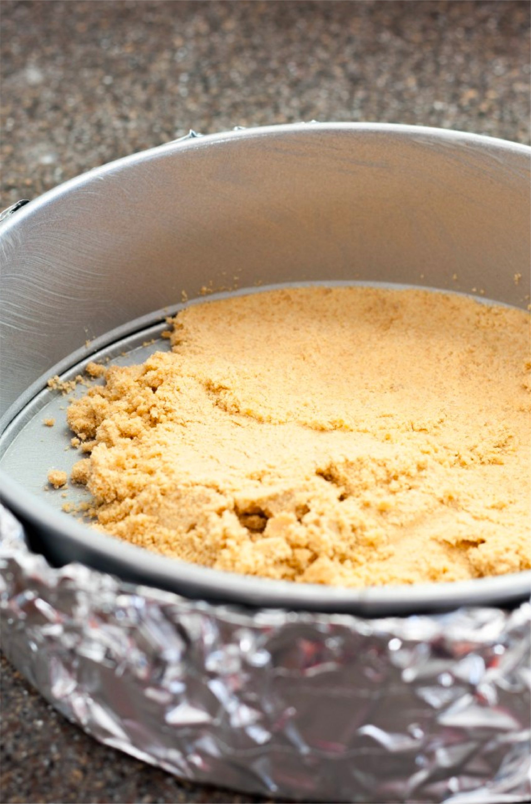 THE CHEESECAKE PROJECT – A LIGHT, CREAMY CHEESECAKE RECIPE